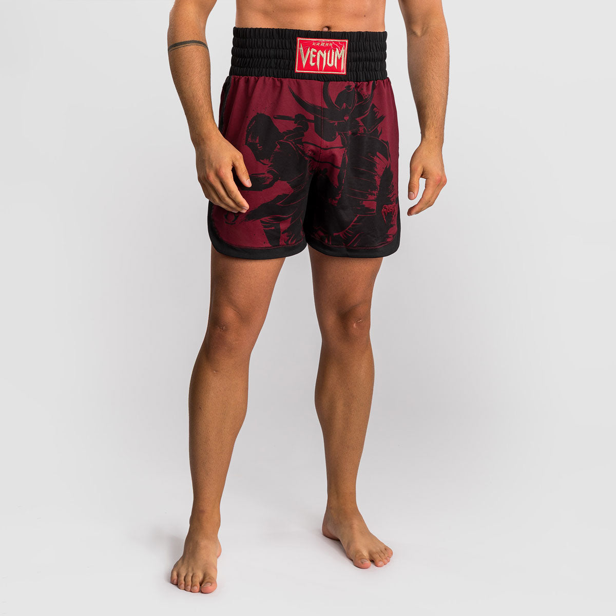 Short Kick-Thai Venum Assassin’s Creed Rouge-Noir – CombatArena ...